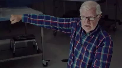 Tornier Simpliciti® Shoulder System Patient Testimonial – Richard | Stryker